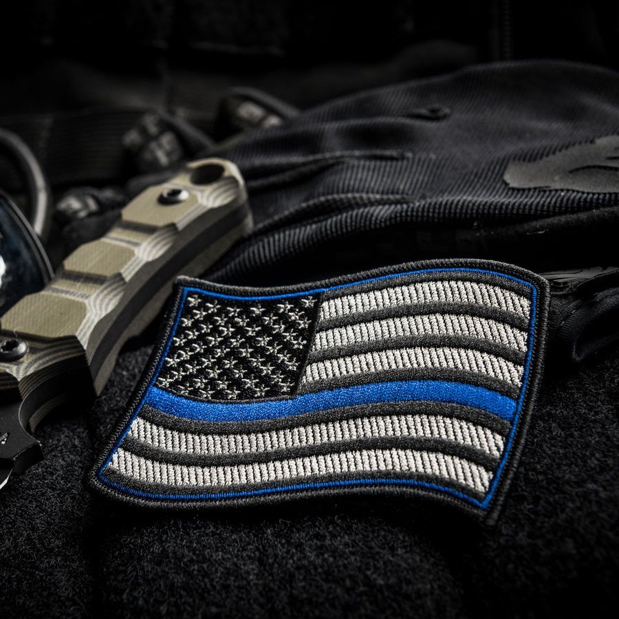 US Waving Flag (Blue Line) - Morale Patch Database